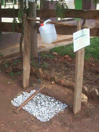 Tippy tap - Appropedia, the sustainability wiki