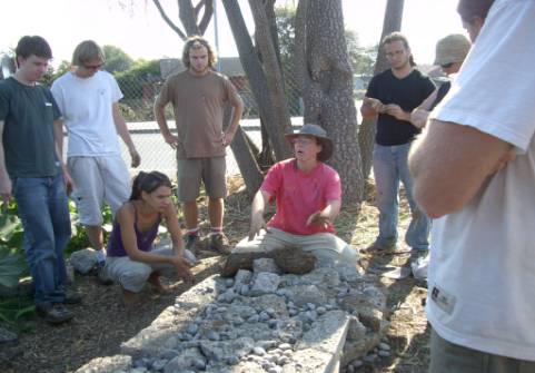 4th and F St. Cob Bench - Appropedia, the sustainability wiki