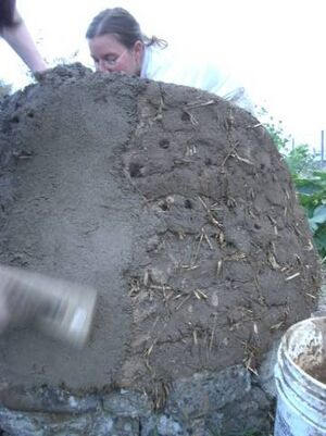 4th and F St. Cob Bench - Appropedia, the sustainability wiki