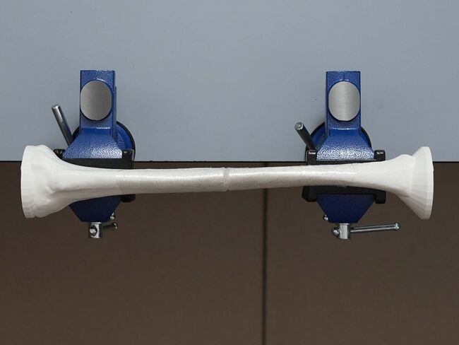 Uniplanar External Fixation/Tibial Shaft Transverse Fracture Simulator